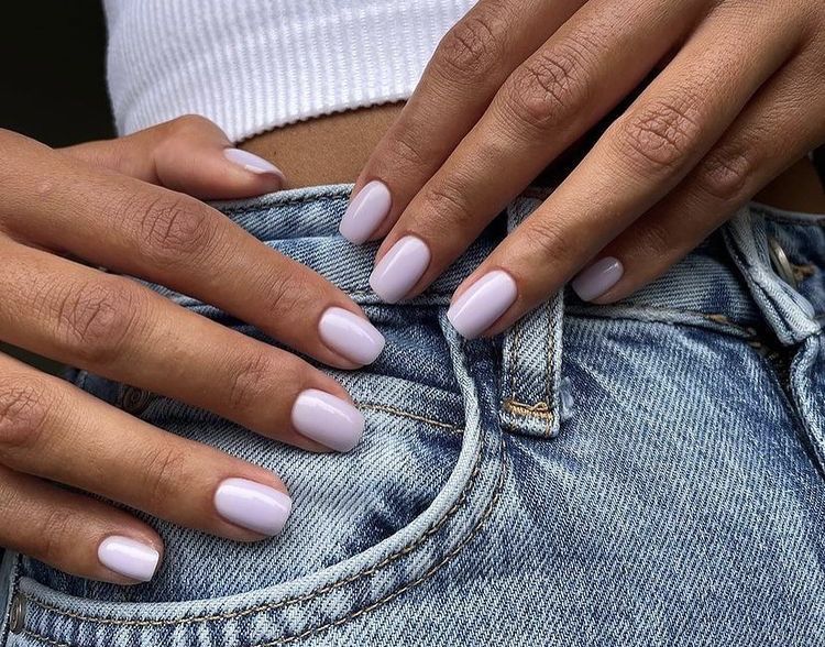 5 Best Nail Polish Shades for Medium Skin Tones