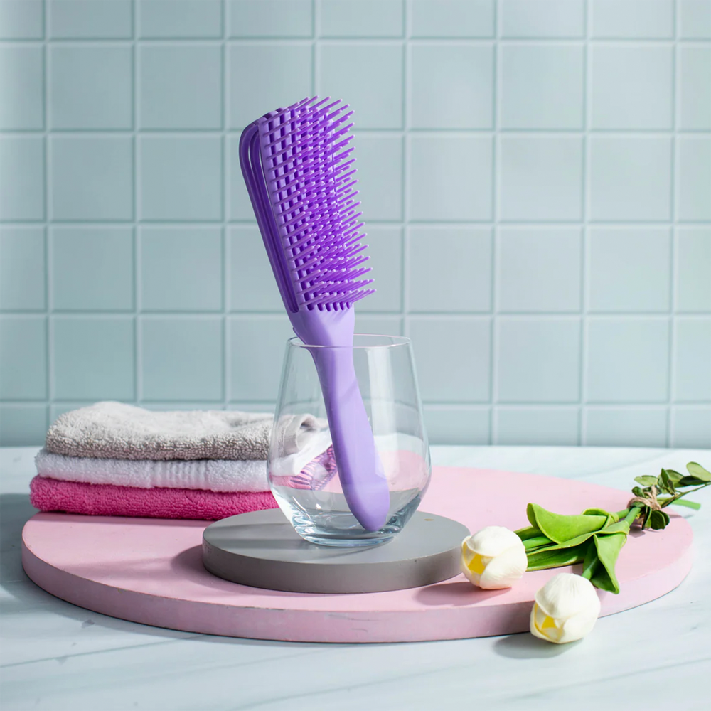 Buy Flexi Brush by Plumpy Curls - Your Ultimate Hair Care Companion - Source Beauty – Plumpy Curls